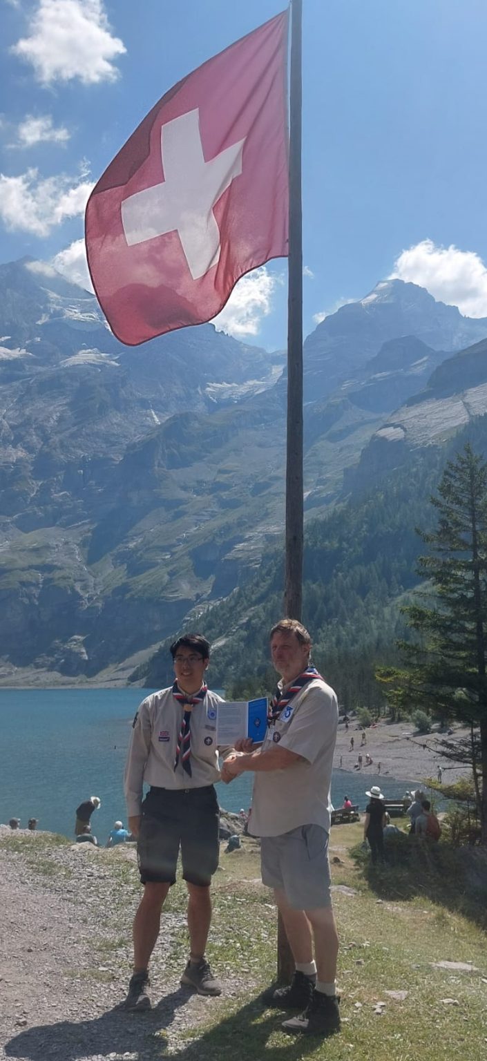 A New Queen's Scout on Top of the World! - Hampshire Scouts
